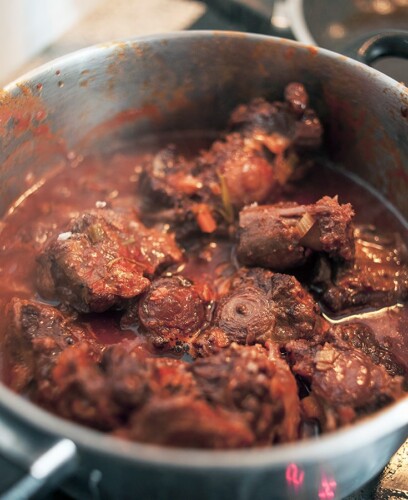 Rabo de Toro Oxtail Stew Recipe from Jerez in Southern Spain