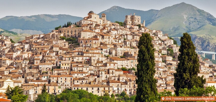 Hilltop Towns of Calabria and Atmospheric Mountain Villages to Explore