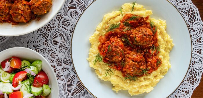 Russian Meatballs Recipe for Tefteli – Juiciest Meatballs Ever