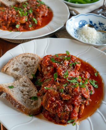 Chicken Cacciatore Recipe for a Traditional Italian Chicken Stew