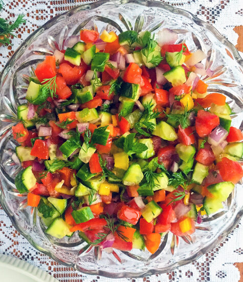 Farmers Salad Recipe for the Middle Eastern Salata Falahiyeh