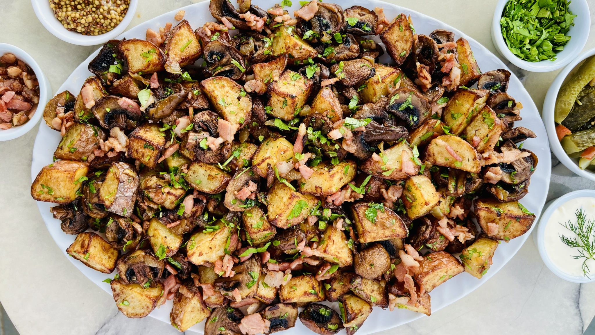 Fried Potatoes with Mushrooms and Bacon Recipe — Grantourismo Travels